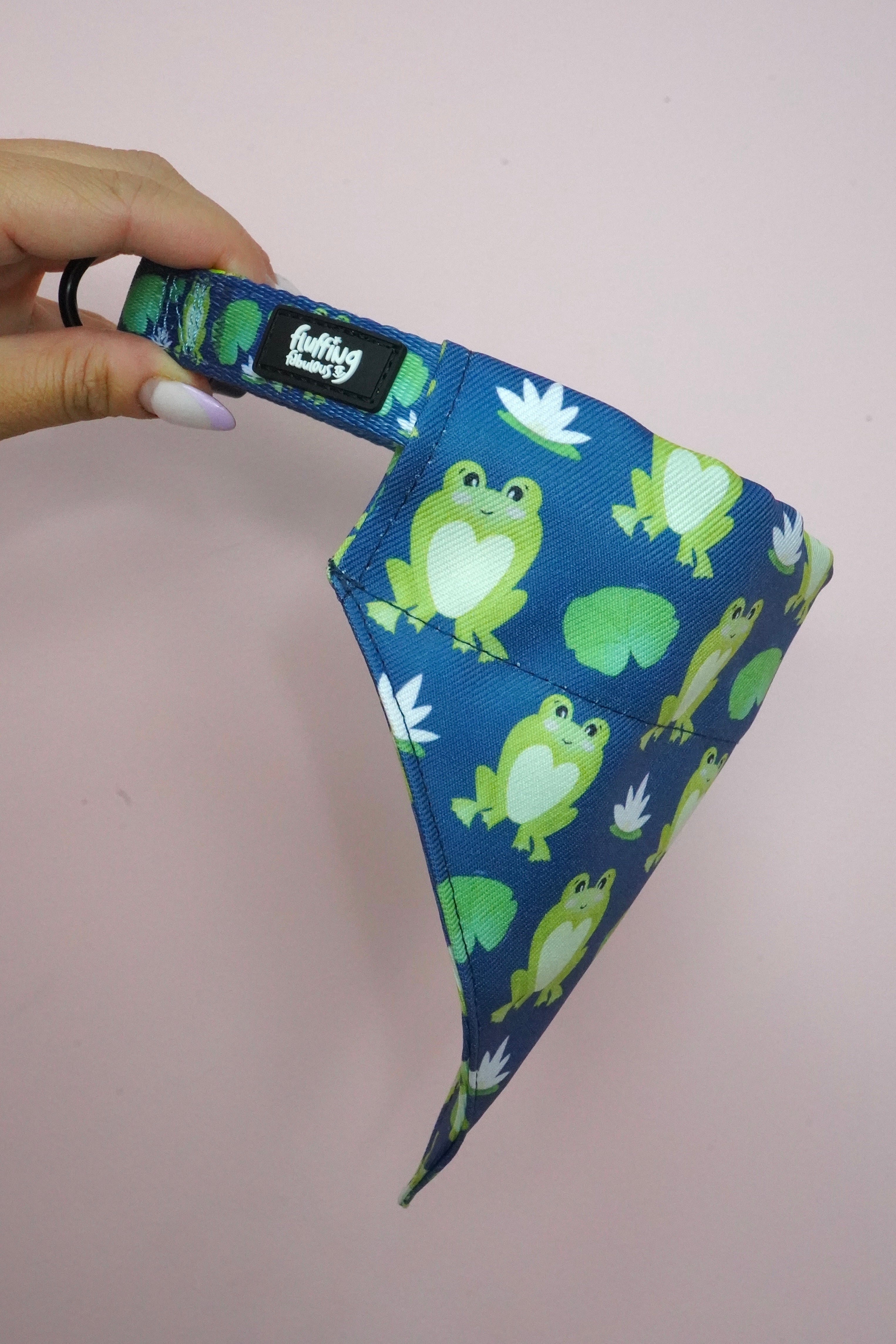 Bandana Loop Through - Frogging Fabulous – Fluffingfabulous